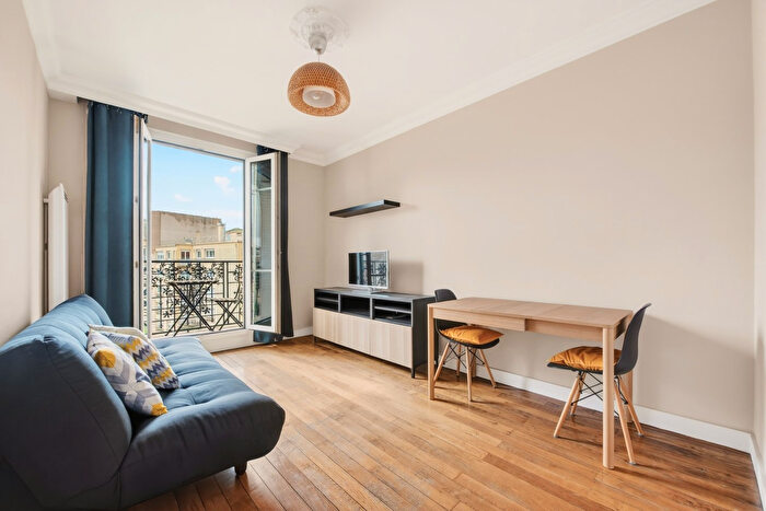 Appartement 3 pièces à louer à Issy-les-Moulineaux, Les Iles, La Ferme