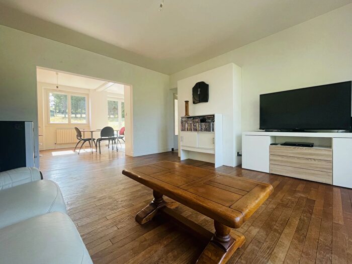 Maison 5 pièces à Étagnac, à vendre