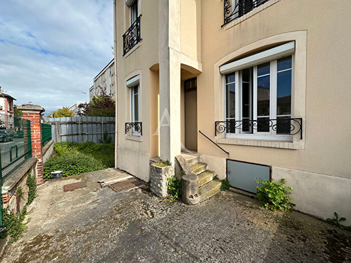 Courbevoie, Marceau République - Maison 3 pièces à vendre