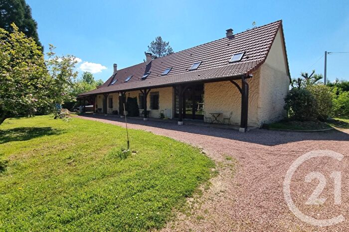 Maison à vendre - Bantanges - 9 pièces - 5 chambres