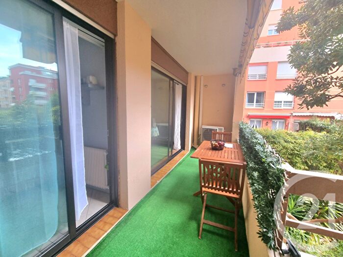 Appartement à vendre - Menton, Hôtel de Ville, Vieille Ville, Musée, Madone, Carnolès - 2 pièces - 1 chambre