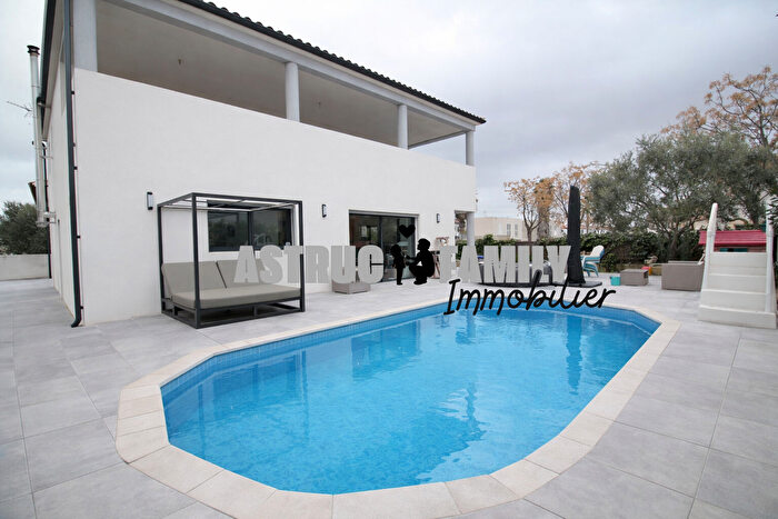 Maison à vendre - Aigues-Mortes - 6 pièces - 5 chambres