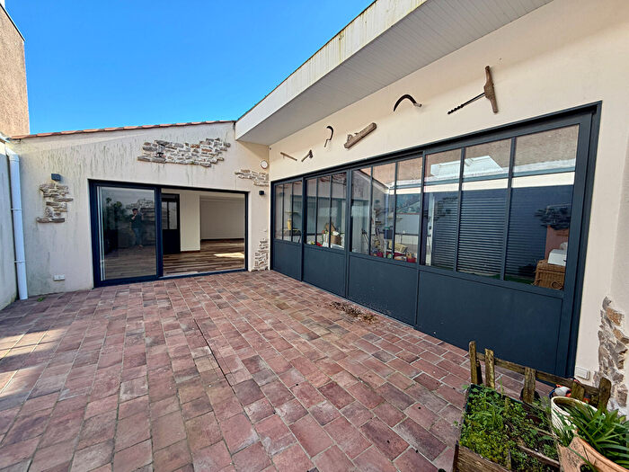 Maison à vendre - La Garnache - 4 pièces - 2 chambres