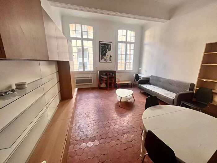 Appartement 1 pièce à louer - Aix-en-Provence, Centre-ville