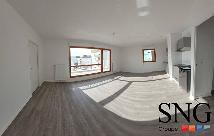 Appartement à louer - Reims - 4 pièces - 3 chambres