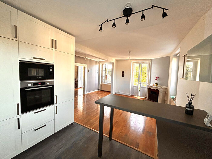 Appartement à vendre - Coulommiers, Ville haute - 4 pièces - 3 chambres