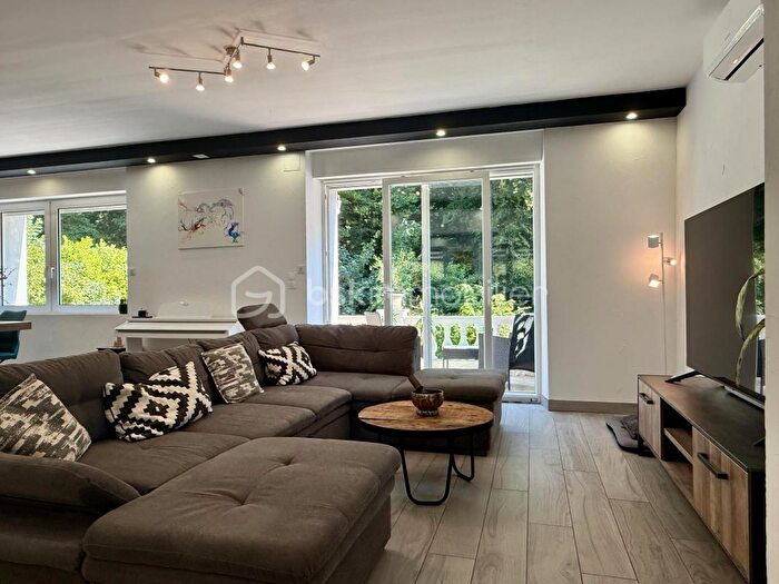 Maison à vendre - Hombourg-Haut - 5 pièces - 3 chambres