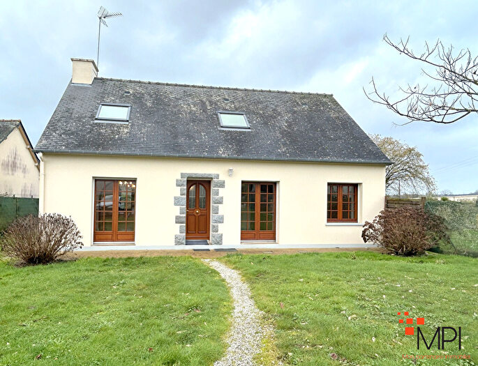 Maison à louer - Guer - 5 pièces - 3 chambres