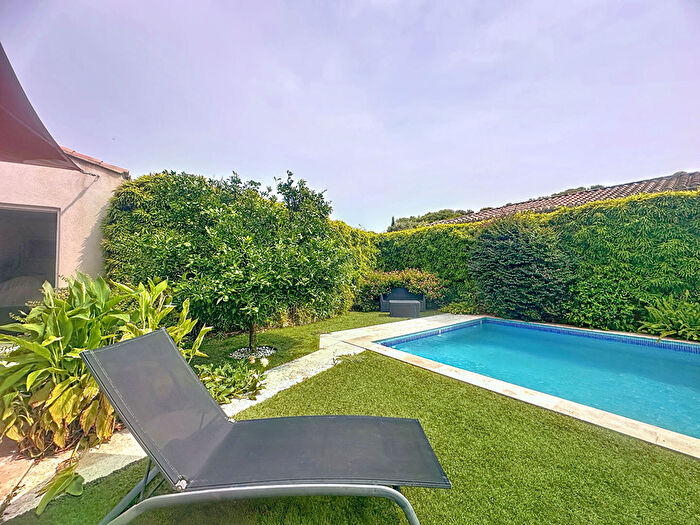 Maison à vendre - Sanary-sur-Mer, La Cride, Beau Cours - 5 pièces - 4 chambres