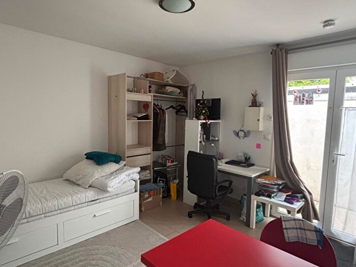 Appartement 1 pièce à Lille, Saint-Maurice, Pellevoisin, à louer