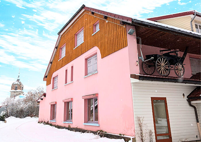 Maisons à vendre et appartements à louer - 3