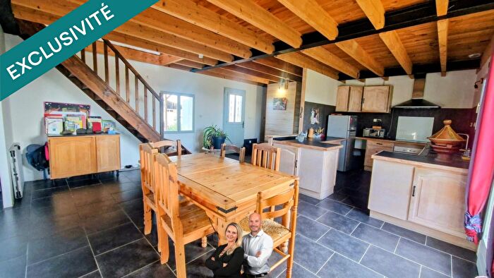 Maison à vendre - Razimet - 5 pièces - 4 chambres