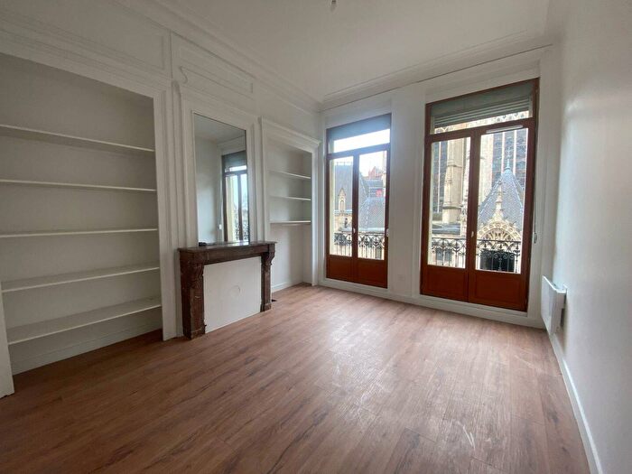 Appartement à louer - Centre, Lille - 3 pièces - 2 chambres