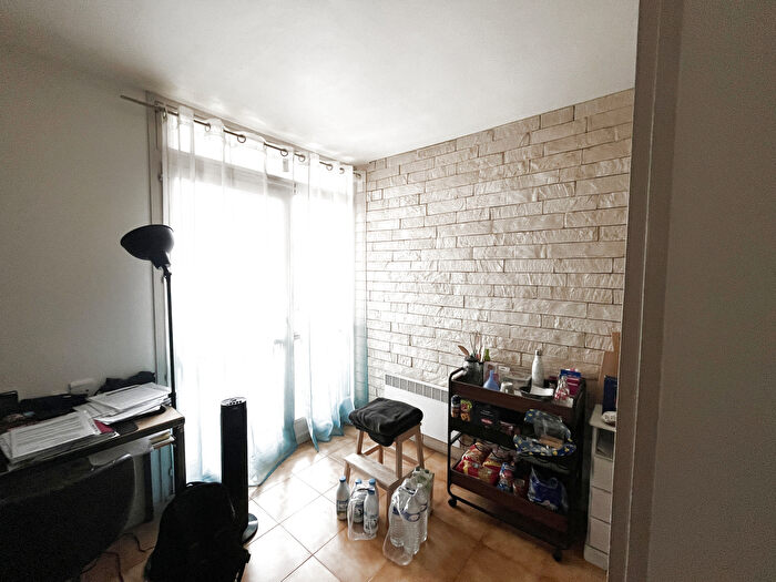 Nîmes, Gambetta : Appartement 1 pièce à louer