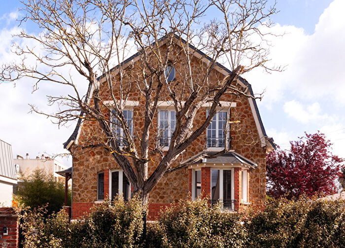 Maison à vendre - Sartrouville, Les Dix Arpents - 9 pièces - 6 chambres