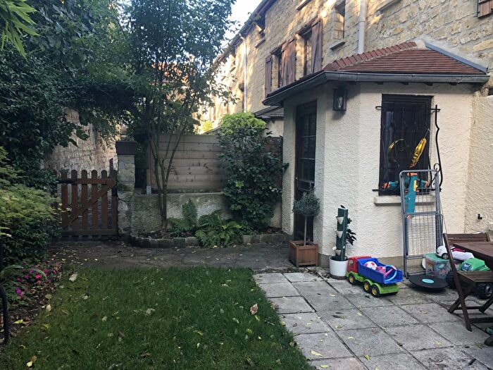 Maison à vendre - Montesson - 5 pièces - 2 chambres