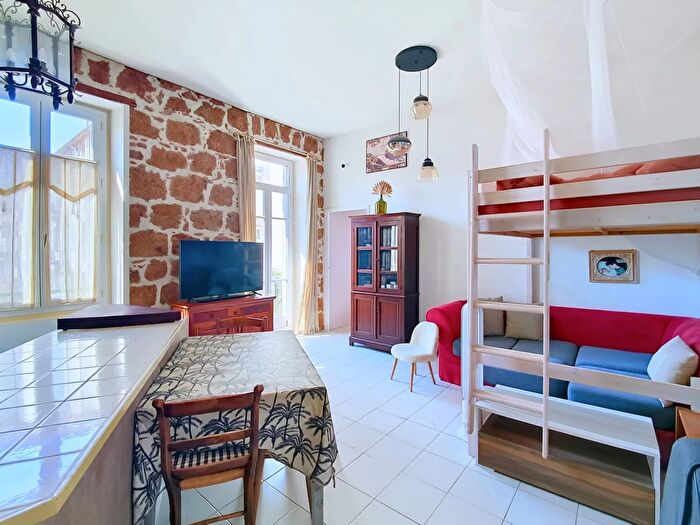 Appartement 3 pièces à Nice, Le Port, à vendre