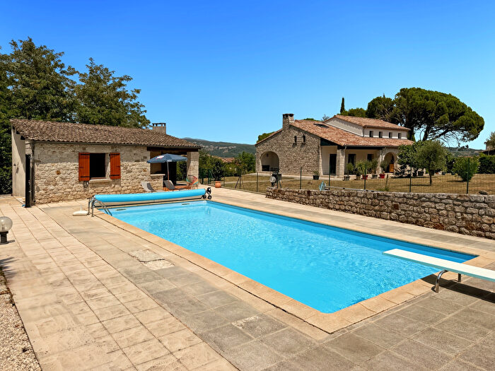 Joyeuse - Maison 8 pièces à vendre