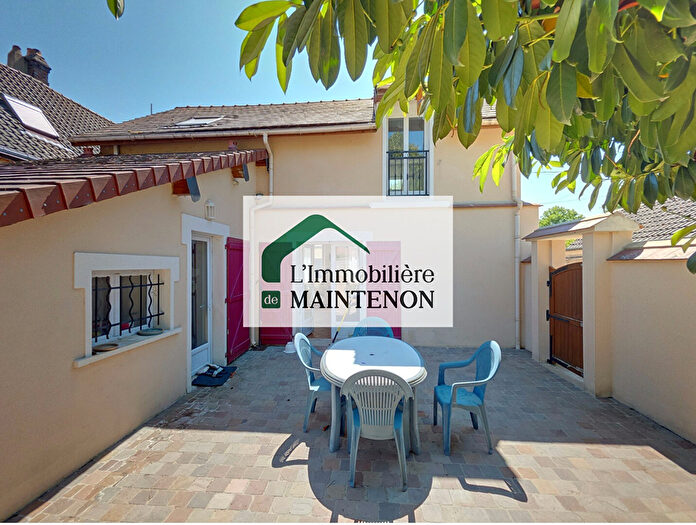 Maintenon - Maison 4 pièces à vendre