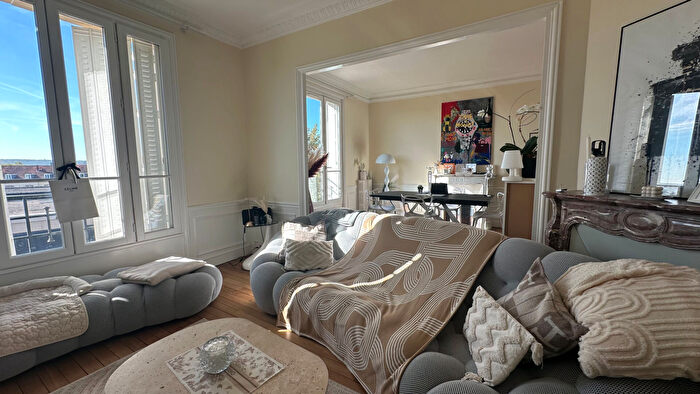 Appartement 4 pièces à louer à Saint-Germain-en-Laye, Centre-ville, Quartiers forestiers