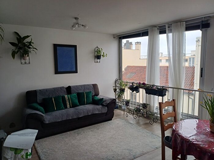 Appartement à vendre - Clermont-Ferrand, Vallières, Sallins, Poncillon - 3 pièces - 2 chambres