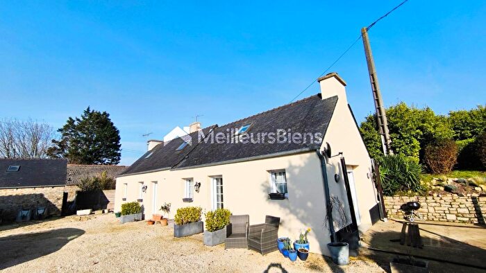 Maison à vendre - Plougoulm - 5 pièces - 3 chambres