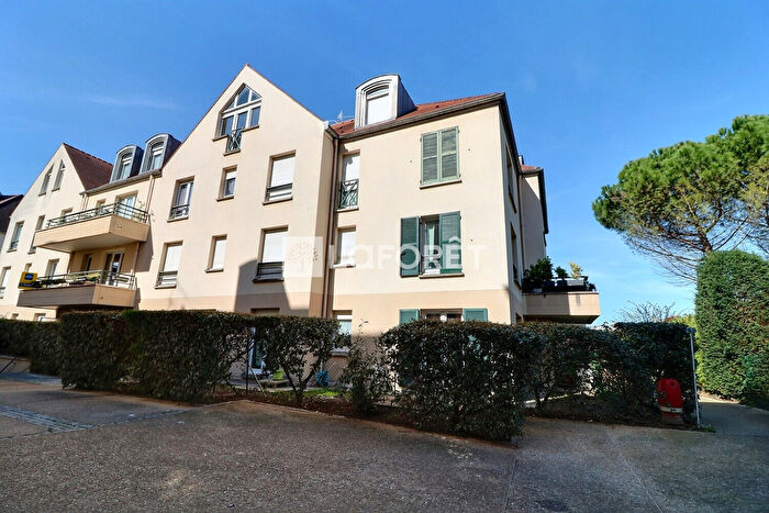 Rueil-Malmaison, Bords de Seine : Appartement 2 pièces à vendre