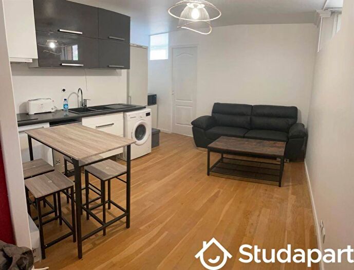 Appartement à louer - Nesles Nord, Champs-sur-Marne - 1 pièce - 1 chambre