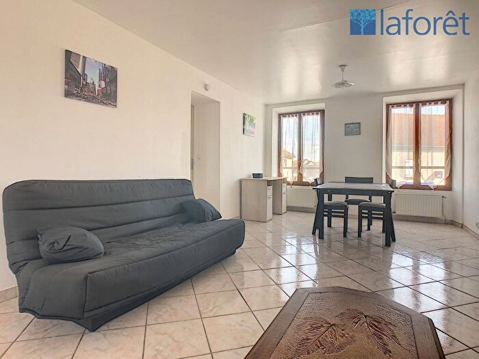 Maison à louer - Romanie, Les Essarts-le-Roi - 3 pièces - 2 chambres