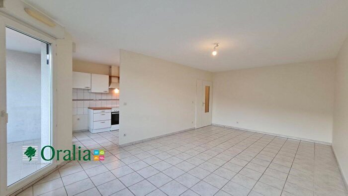 Appartement à louer - Centre, Échirolles - 3 pièces - 2 chambres