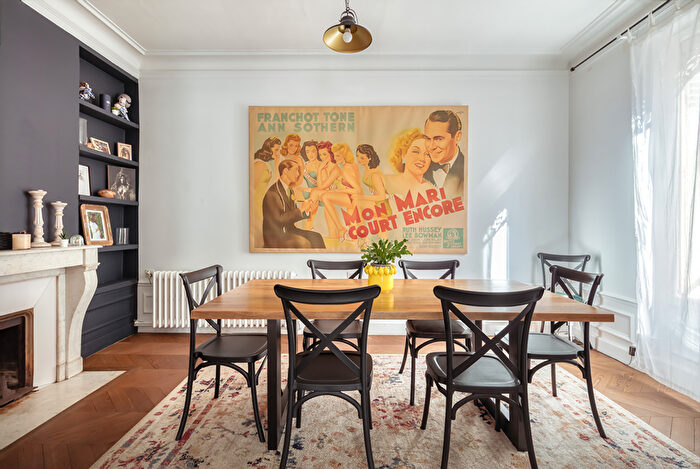 Ivry-la-Bataille : Maison 8 pièces à vendre