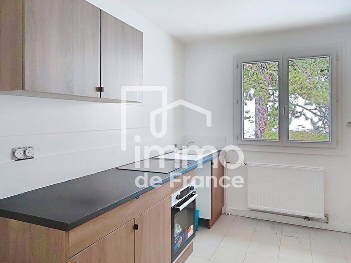 Appartement 3 pièces à louer à Septmoncel les Molunes