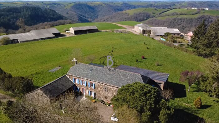Courris - Maison 6 pièces à vendre