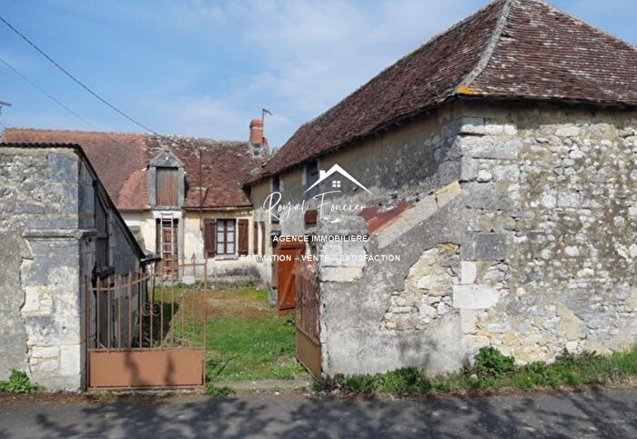 Maison à vendre - Ligueil - 7 pièces - 4 chambres