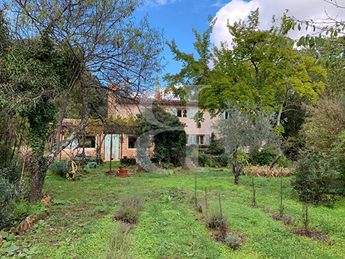 Maison à vendre - Grignan - 4 pièces - 3 chambres