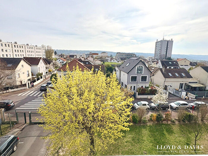 Appartement à vendre - Rueil-Malmaison, Coteaux - 4 pièces - 3 chambres