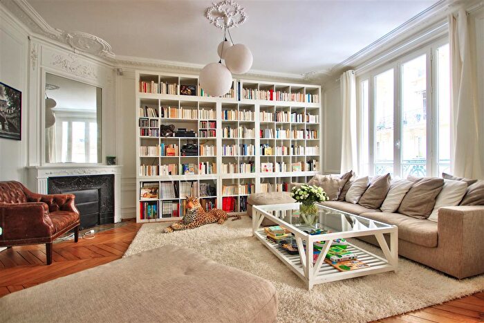 Appartement à vendre - Neuilly-sur-Seine, Charles Laffitte - 5 pièces - 3 chambres