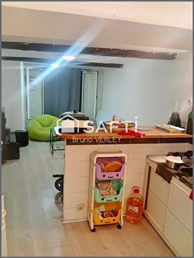 Appartement à vendre - Aubagne, Centre-ville, Beaumond - 2 pièces - 1 chambre