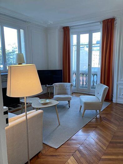 Appartement à louer - Muette Sud, Paris ème arrondissement - 3 pièces - 1 chambre