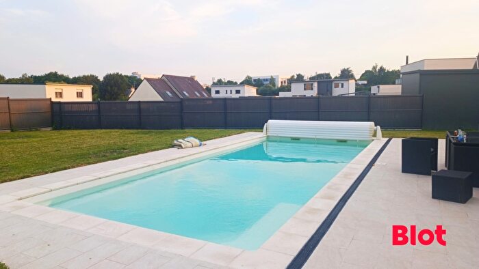 Maison 5 pièces à louer à Vannes, Ménimur