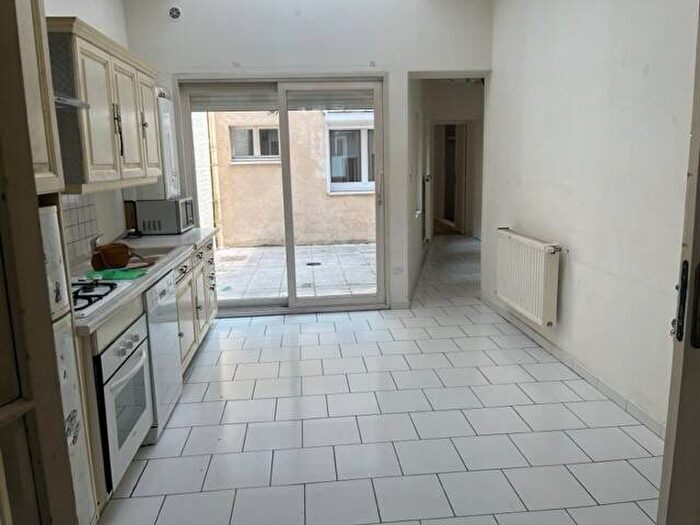 Appartement à louer - Wazemmes, Lille - 3 pièces - 3 chambres