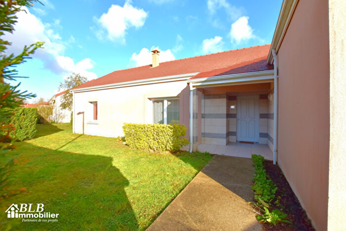 Maison à vendre - Rambouillet, Villeneuve, Hippodrome - 5 pièces - 3 chambres