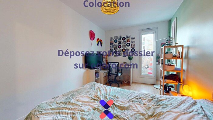 Reste des Chenes-Le Ponceau, Cergy : Appartement 6 pièces à louer