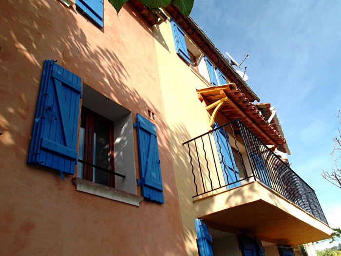 Maison à vendre - Les Mayons - 4 pièces - 2 chambres