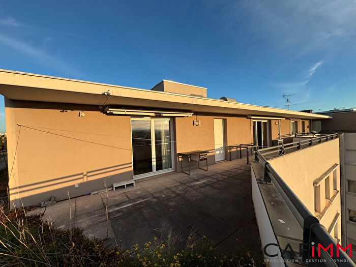 Appartement à vendre - Vénissieux, Georges Levy, Ernest Renan, Moulin à vent - 4 pièces - 3 chambres