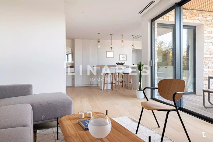 Maison 3 pièces à louer à Marseille 7ème, Endourme, Vallée des Auffres