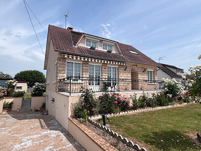 Maison 5 pièces à vendre à Aubevoye