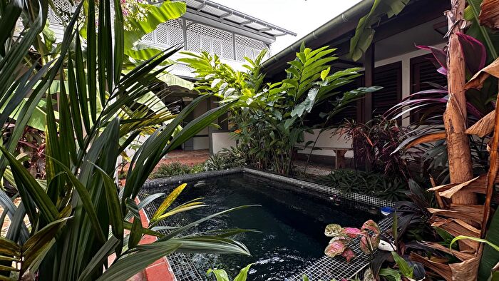 Maison à vendre - Cayenne - 7 pièces - 3 chambres