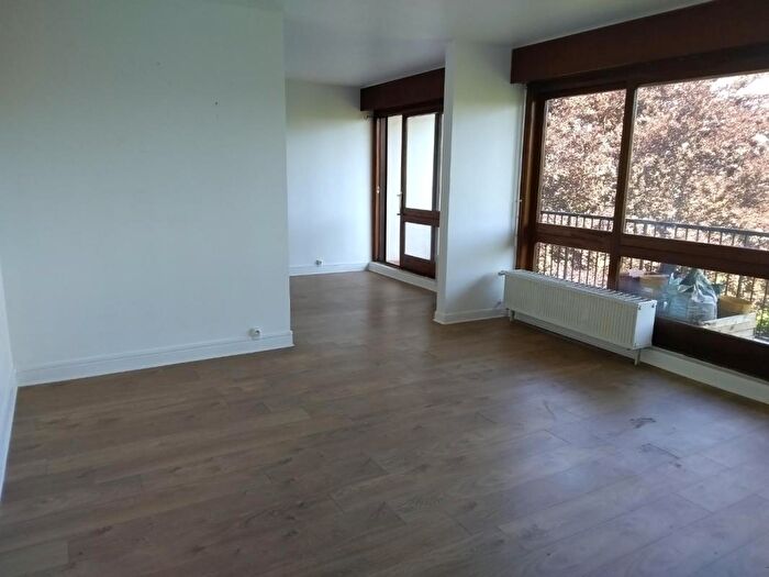 Appartement 5 pièces à louer à Châtenay-Malabry, Robinson, Aulnay