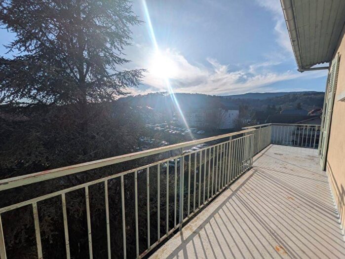 Maisons à vendre et appartements à louer - 2